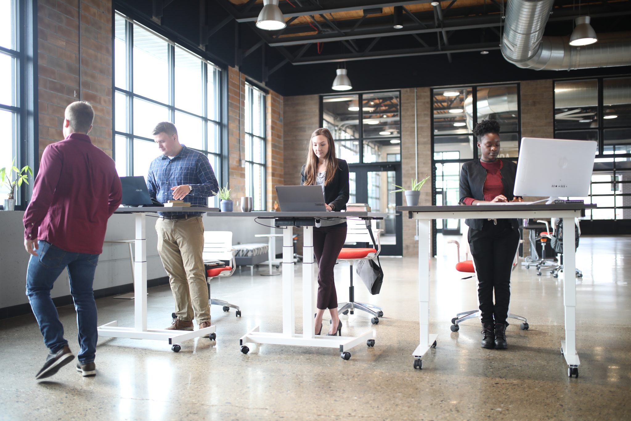 12 Standing Desk Exercises [Full List + Additional FAQs]
