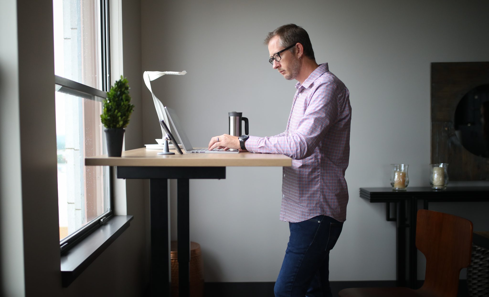 Desk Camping: Your Ultimate Resource for Standing Desks