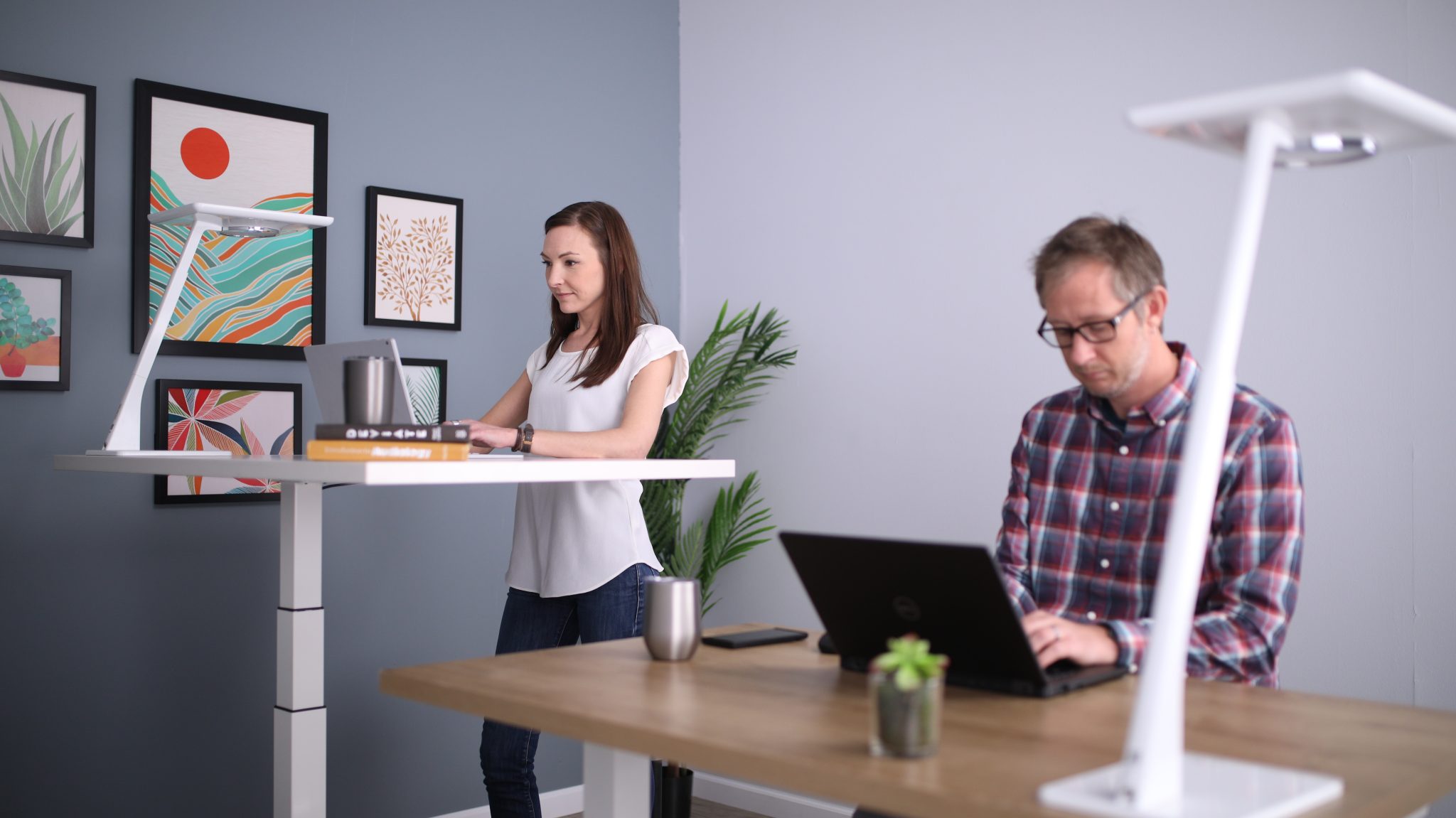 Standing Desk Pros and Cons: Everything You Need to Know